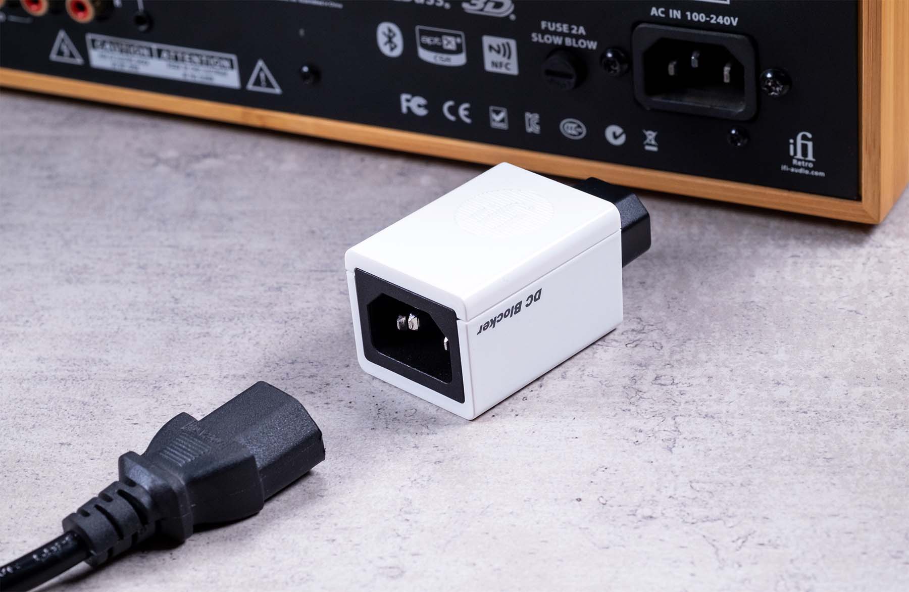 DC Blocker | iFi audio 日本語ブランドサイト